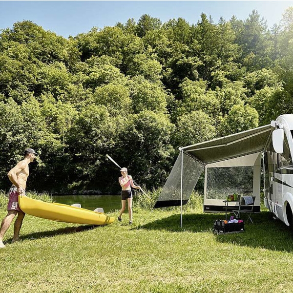 THULE Sun Blocker G2, 380 x 170 cm.